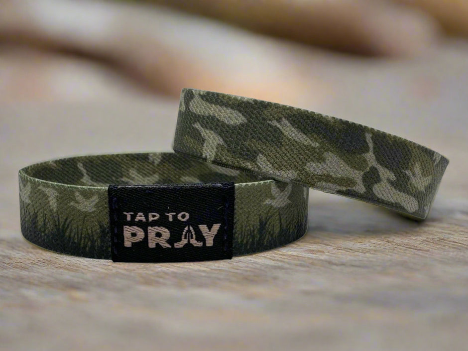 Versible Bracelets – Duncan Gift Shop